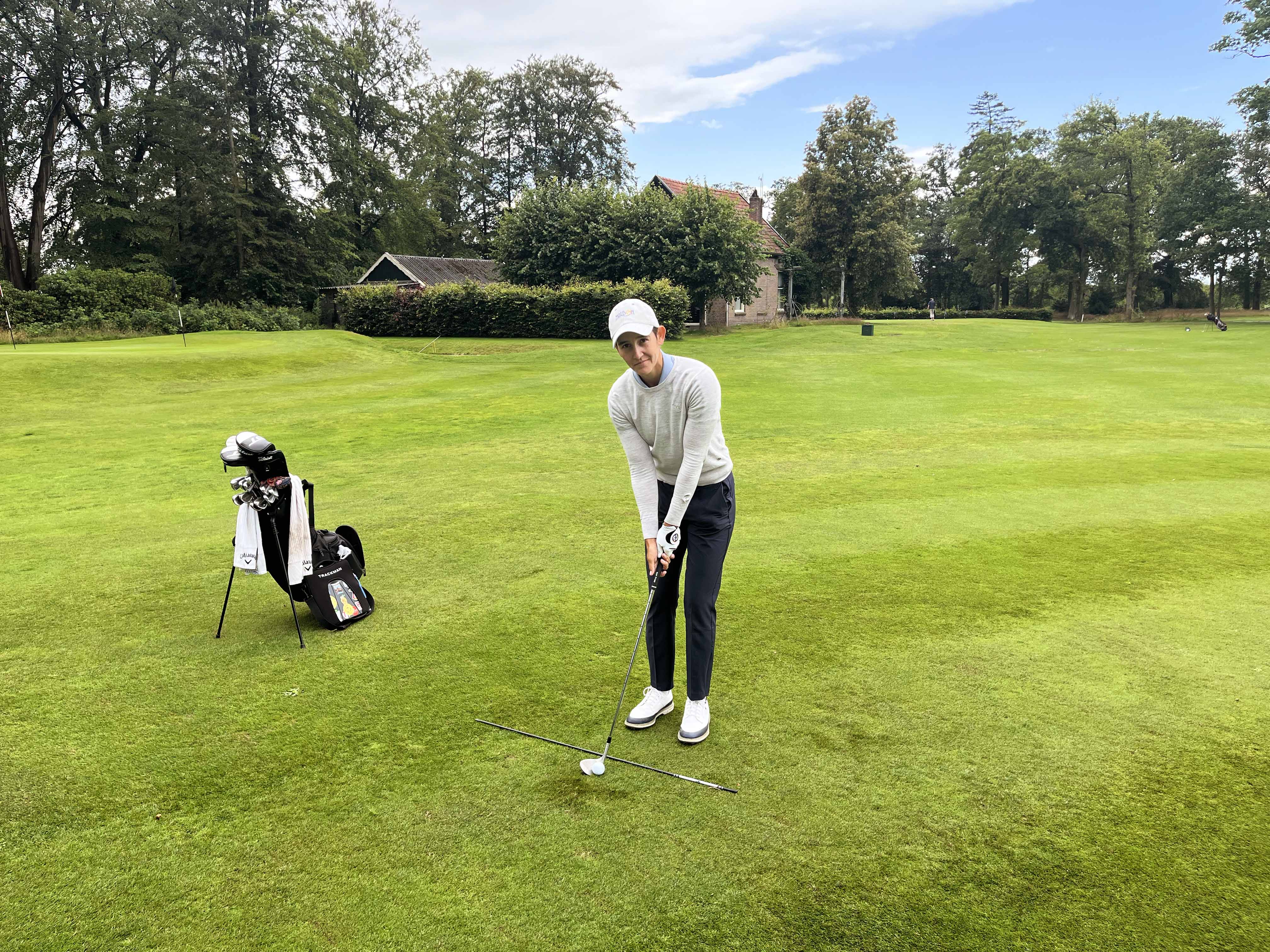 Golfinstructie: Dewi Weber leert je verschillende technieken bij het ...
