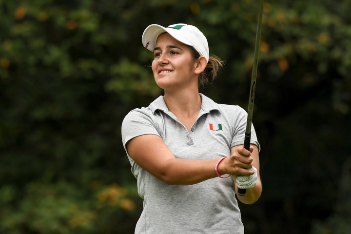 Dewi Weber wint met een 64 (toernooirecord) • Golf.nl
